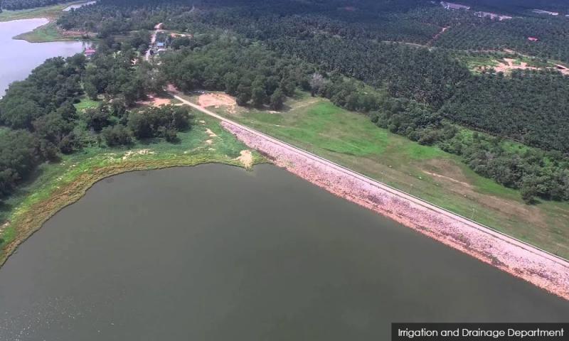 Water level at Machap Dam at critical stage